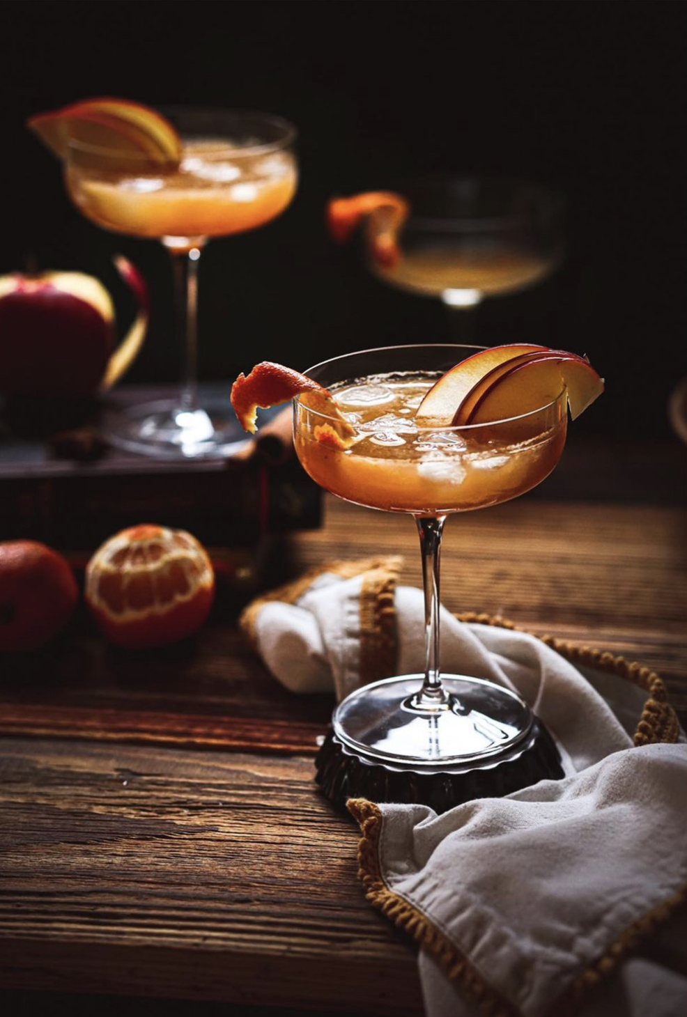 12 Festive Holiday Cocktails – Peaches 2 Peaches